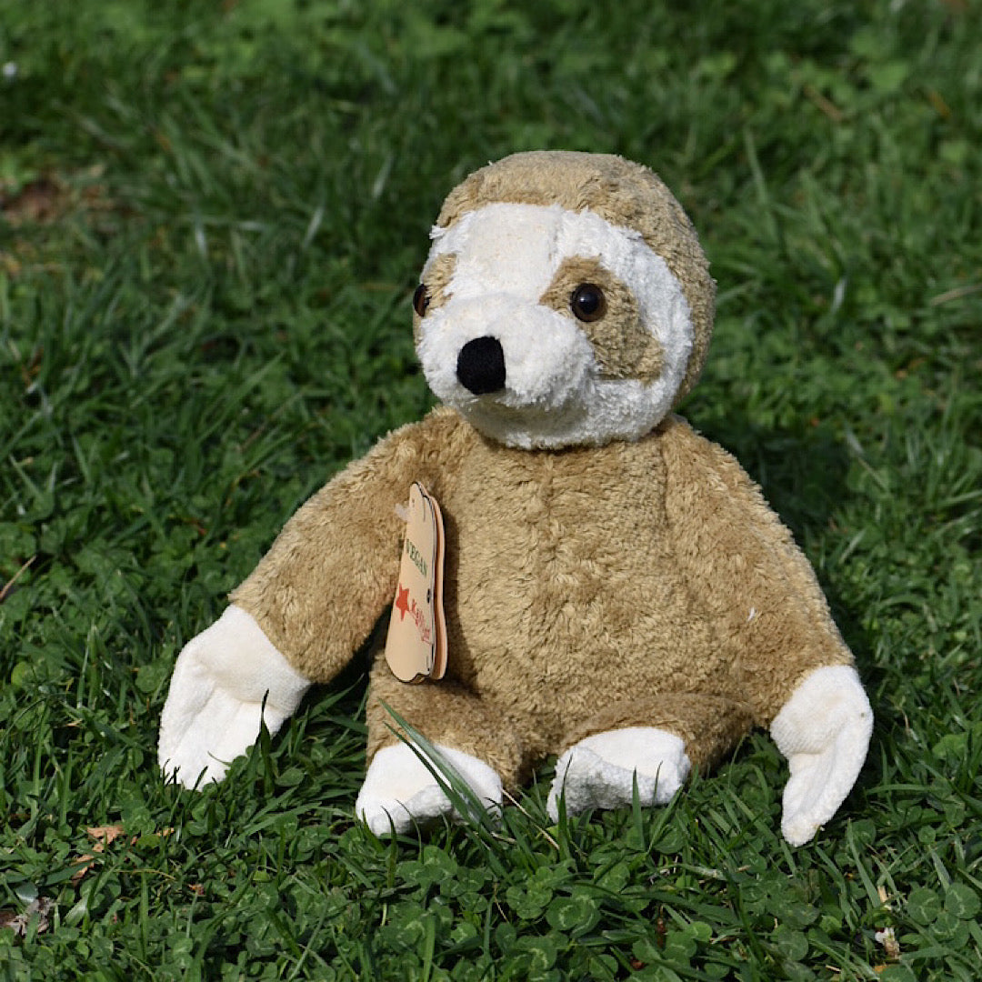 Kallisto Stuffed Animal "Sloth" (light brown) · Kinder Playroom